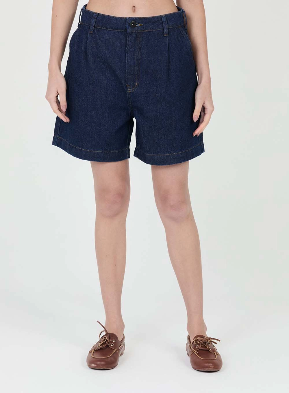 Bermuda Trapeze Média com Pregas CLC | Loja Oficial | Compre Online